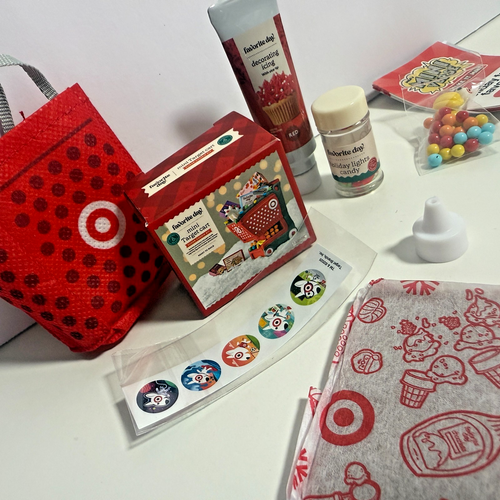 Miniverse Make it Mini 2025 Target Holiday Food Favorites Mini Target ...