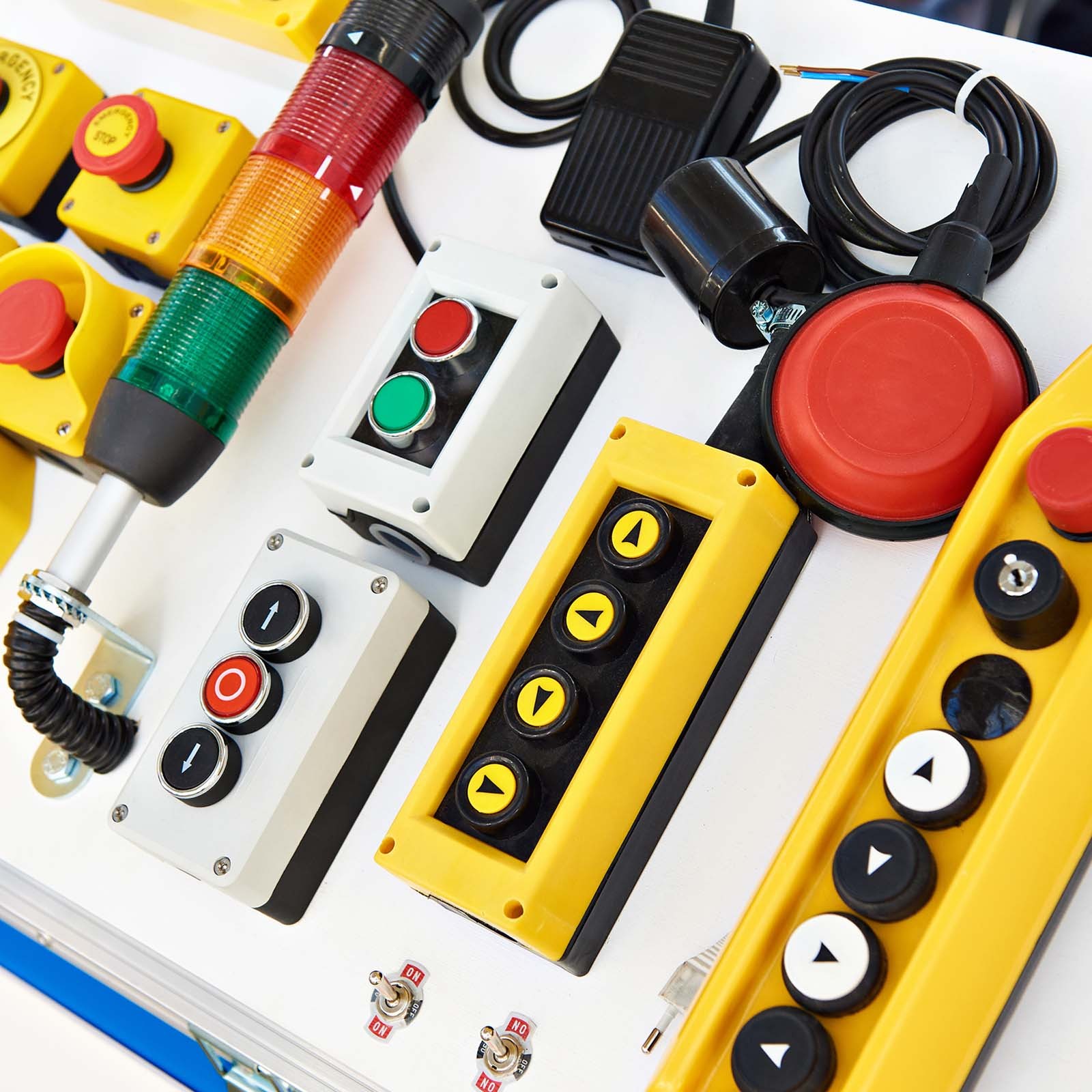 AC 600V 10A 2 Position Key Lock Rotary Selector Select Switch Control ...