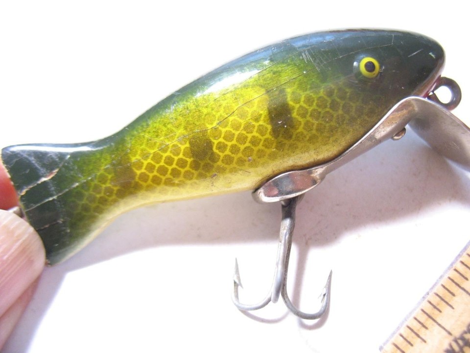 Sears Meadowbrook old wood fishing lure in plastic lid box caster type ...