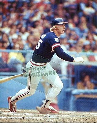 BUDDY BELL Photo in action Cleveland Indians (c) #2 6x GG 4x AS 1972-78 ...