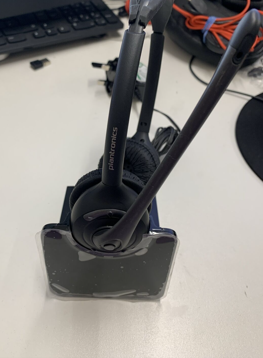 Plantronics Over The Head DECT Binaural Headset Wireless C052a & Cradle ...