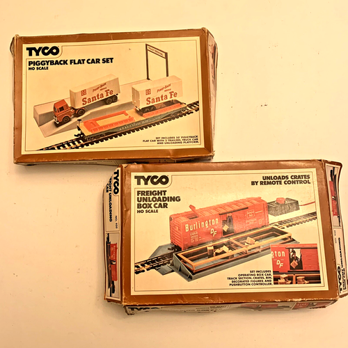 Tyco HO Scale Train Lot #930 Freight Unloading Box Car & #348 Piggyback ...