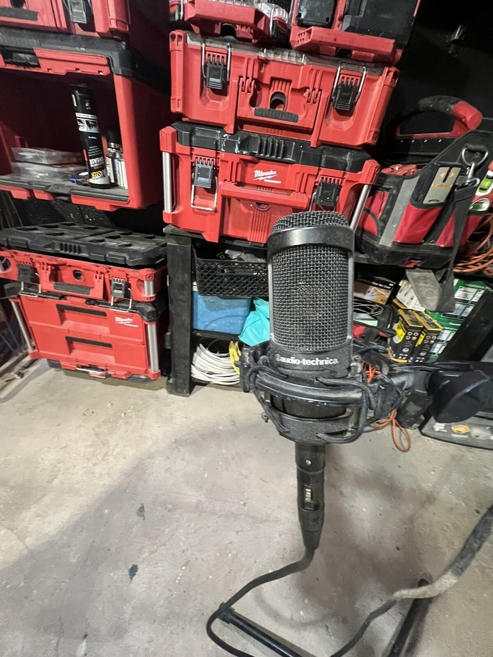 Audio-Technica AT2035PK Streaming/Podcasting Studio Microphone Pack ...