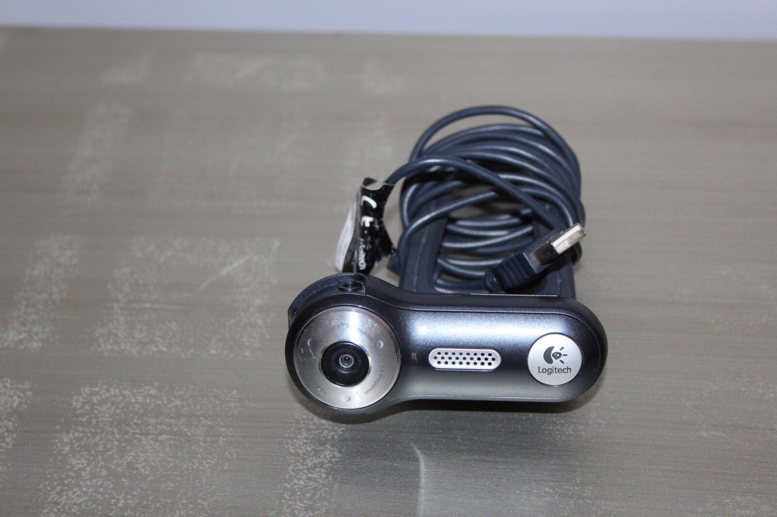 Logitech Fusion 1.3 MP Web CAM Camera | V-UAR33 | 30fps | USB 2.0 ...