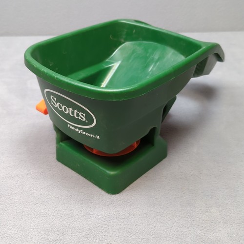 Scotts Handy Green II Hand Held Lawn Seed Fertilizer Spreader ...