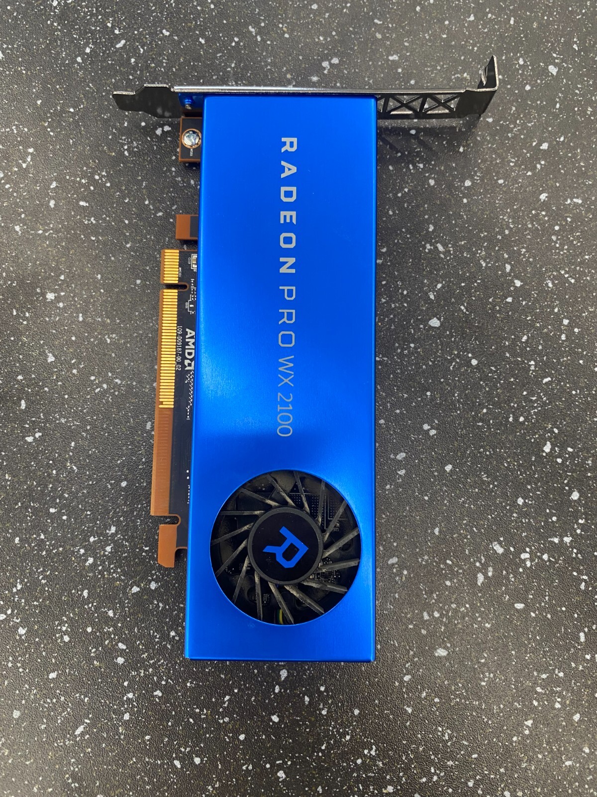 AMD Radeon Pro WX 2100 2GB GDDR5 Graphics Card - 2xMini DisplayPort ...