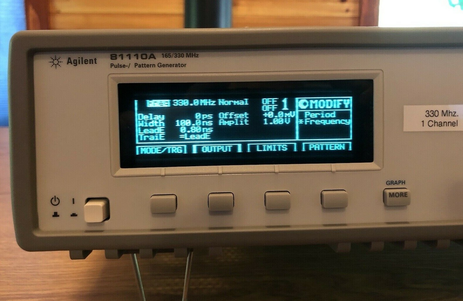 AGILENT 81110A PULSE PATTERN GENERATOR with SINGLE CHANNEL 81112A ...