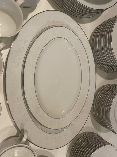 Sango China fine china Florence #3646, includes valuable pieces! 73 ...