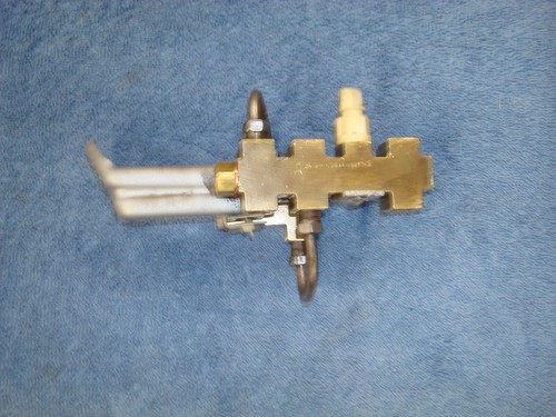 1968 OEM GALAXIE DISC BRAKE DISTRIBUTION AND PROPORTIONING BLOCK VALVE ...