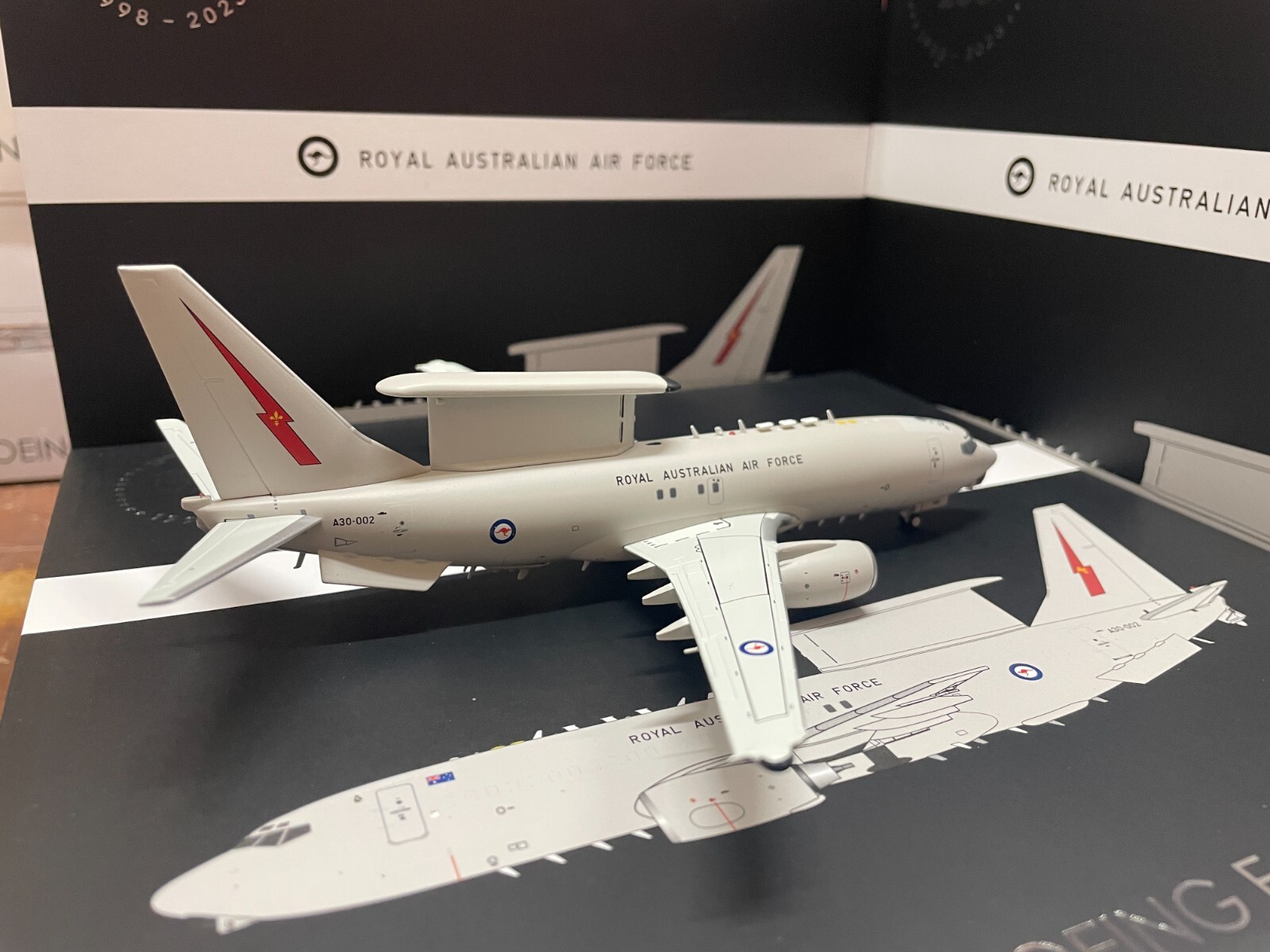 Gemini Jets 1:200 RAAF Boeing E-7A Wedgetail A30-002 (G2RAA1253) Model ...
