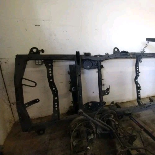 2003-2009 TOYOTA 4 RUNNER REAR FRAME SECTION CUT v6 v8 4x4 4x2 4Runner ...