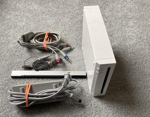 Nintendo Wii Gaming Console Sensor +Cords Gamecube Compatible White RVL ...