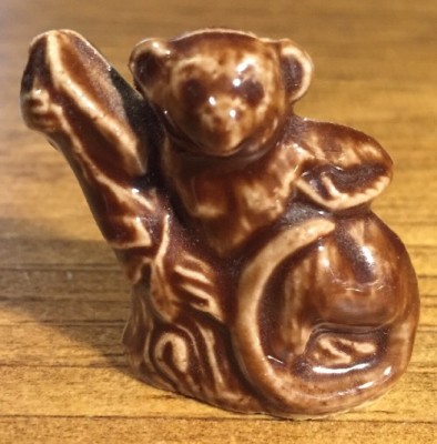 Wade England Red Rose Tea Brown Monkey In Tree Figurine | eBay