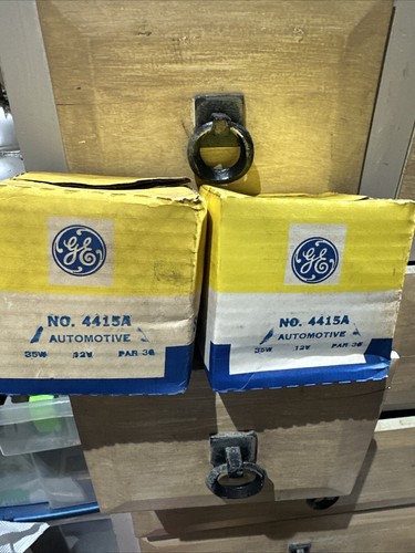 GE 12V Amber Sealed Beam 4415A Headlight Assembly | Aftermarket Branded ...