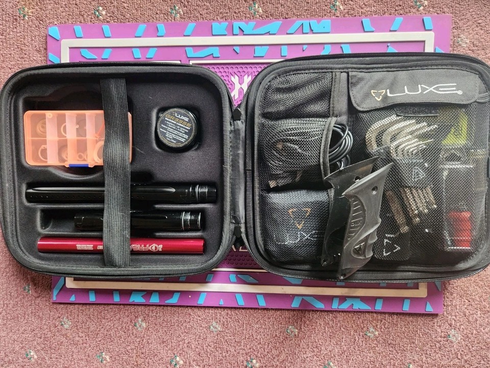 DLX LUXE X MARKER with case and external battery charger! Paintball ...