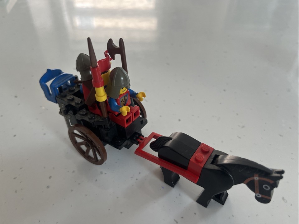 LEGO Castle 6022 Horse Cart Instructions Complete Set, Vintage 1984 ...