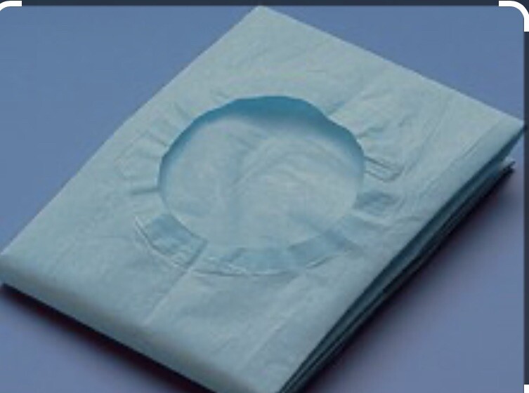 Busse 697 Polylined Sterile Field 18 x 26inch, Fenestrated - Box of 300 ...