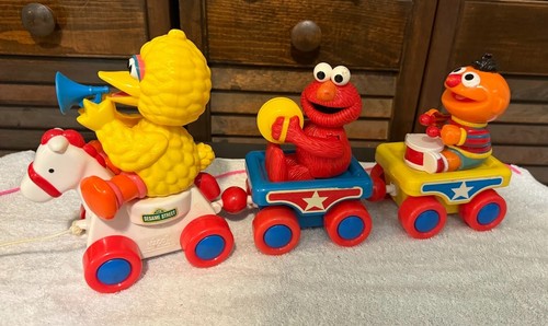Vintage Illco SESAME STREET Train Set Pull Toy Big Bird Elmo Ernie | eBay