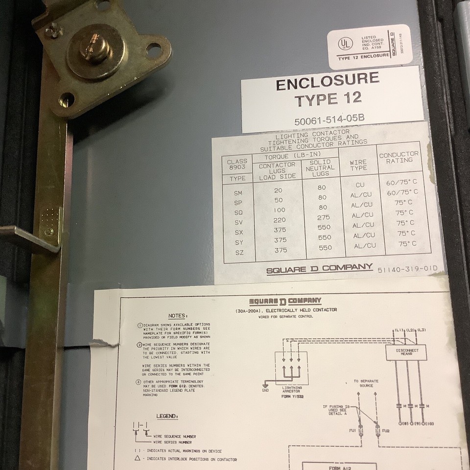 Square D 30A Disconnect Switch Type 12 Enclosure 8903-SMA82 W/30A ...