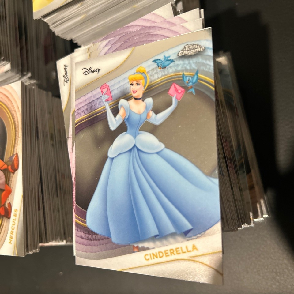 2025 Topps Chrome Disney Base Lot 700+ Cards! Base Debut, Pixar ...