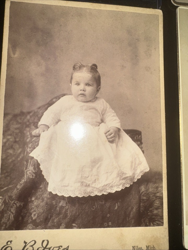 Antique Photos Sepia Black And White Photos Of Children Extra Cute Lot ...
