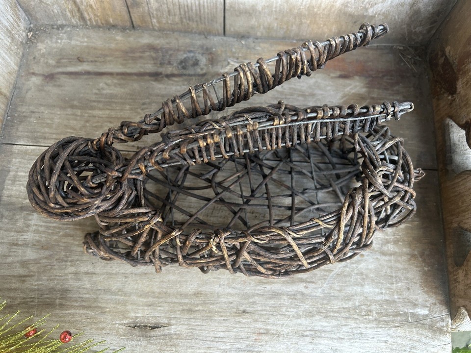 Wicker Rabbit Basket Natural Woven Vine 13 X 8” Wicker Bunny Basket ...