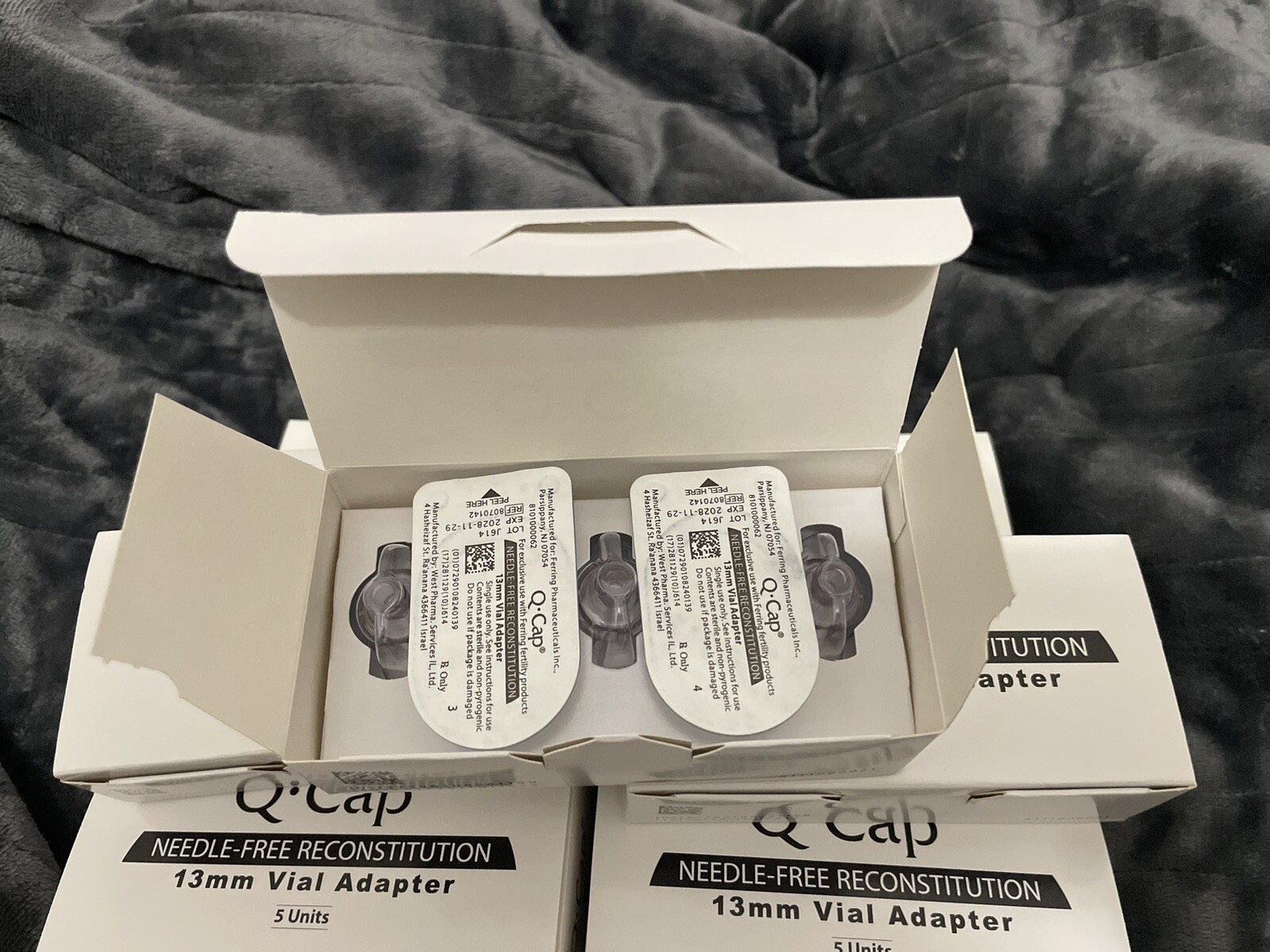 Q-Cap Needle-Free Reconstitution 13mm Vial Adapter (5 pieces/ Box) | eBay