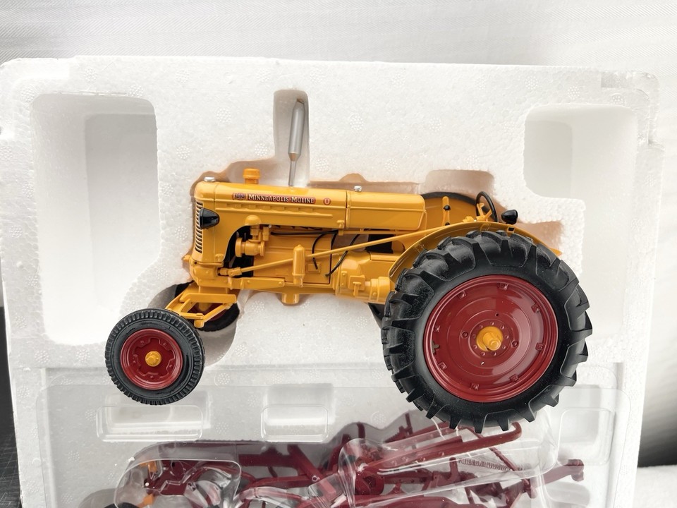 Speccast 1/16 Scale Minneapolis Moline U W/ 3 Bottom Plow Great ...