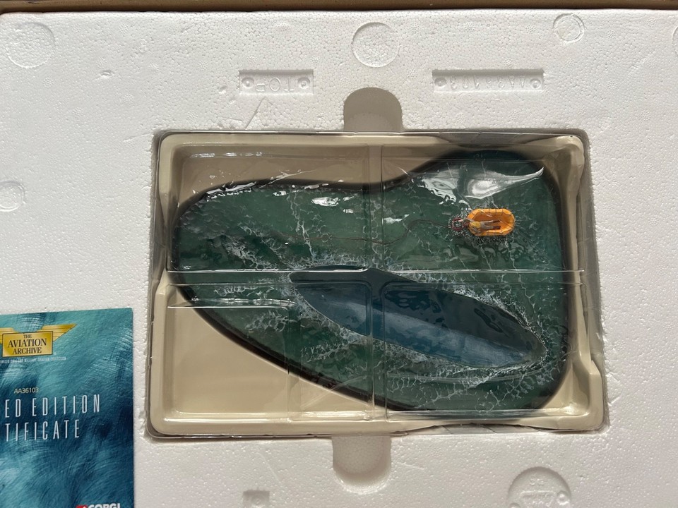 Corgi AA36103 1/72 RAF Coastal Command PBY Catalina, and dingy diorama ...