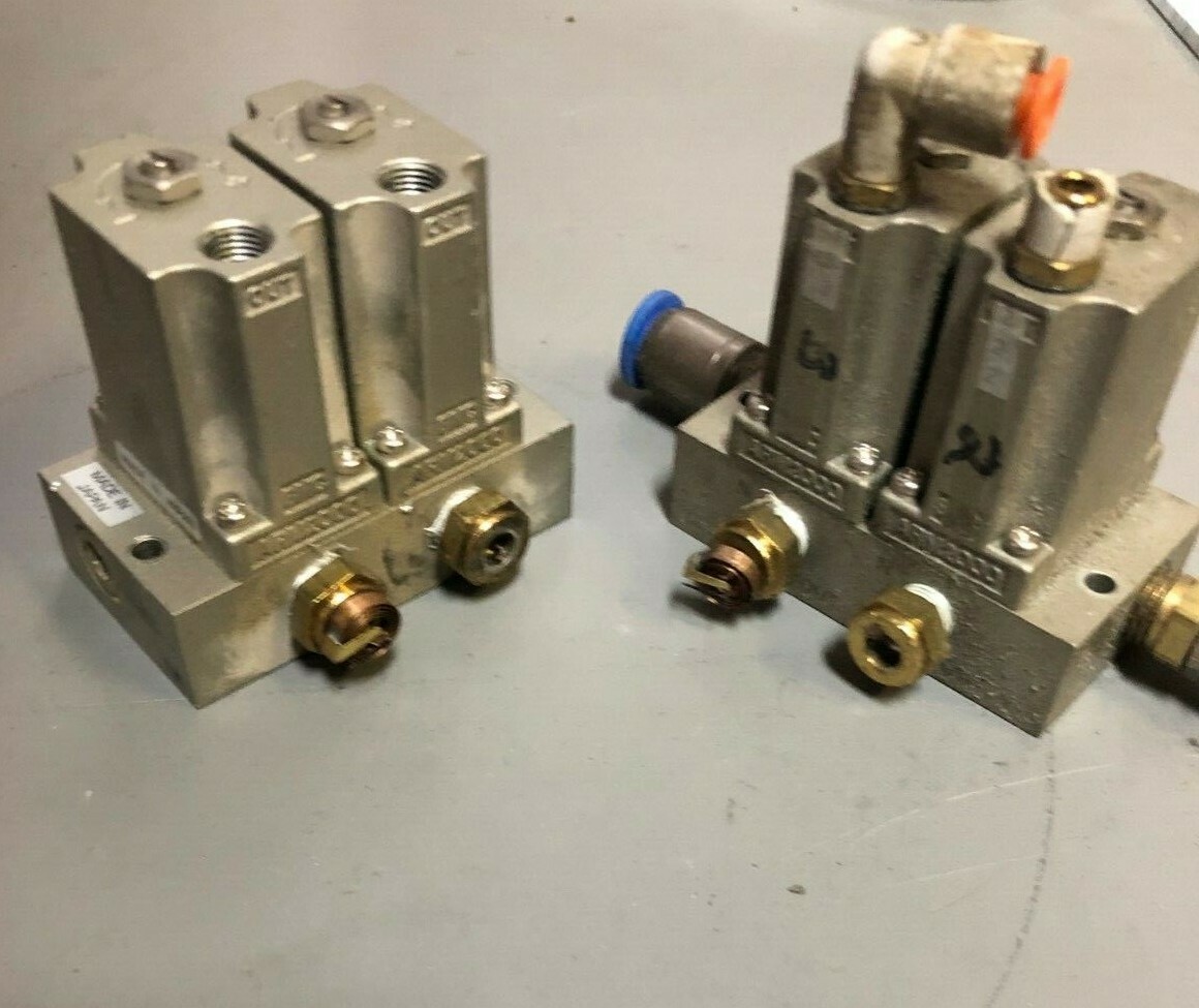 LOT OF SMC ARM2000 4 Regulators Manifold Block | eBay