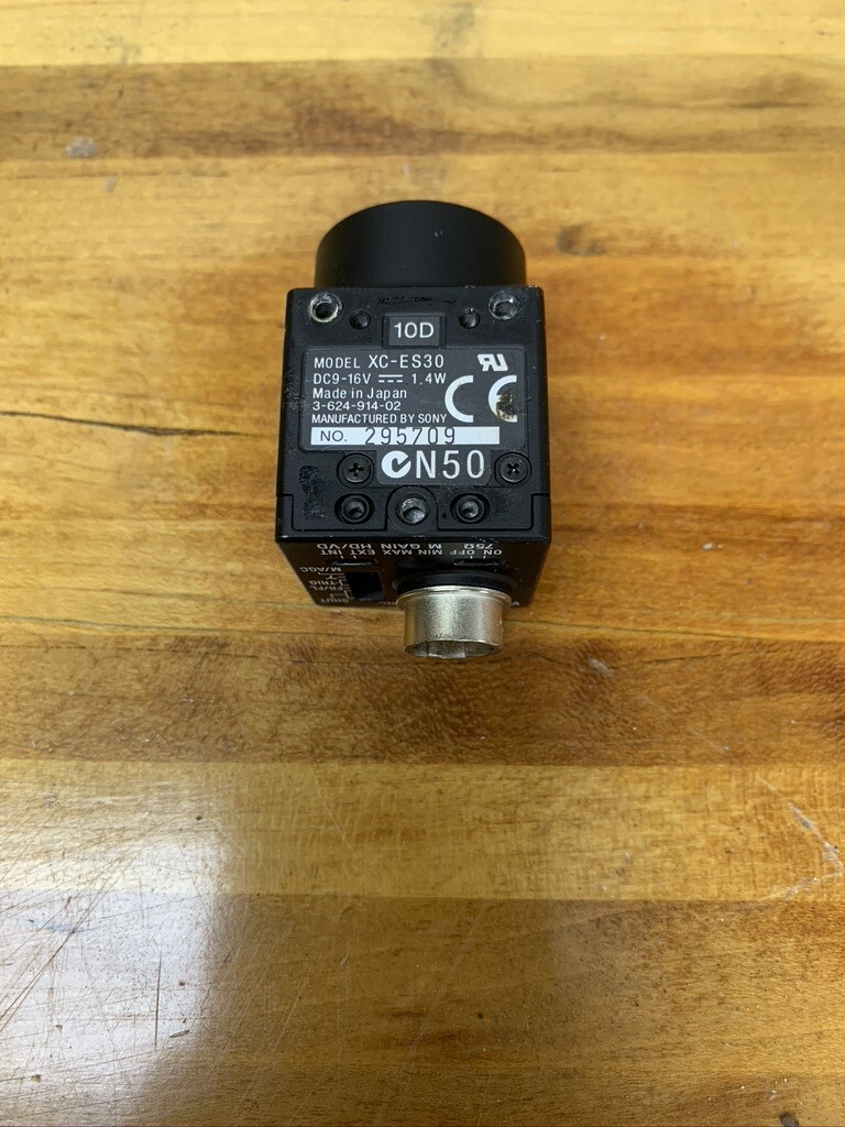 FANUC SONY XC-ES30 CCD MONOCHROME VIDEO CAMERA B238 | eBay