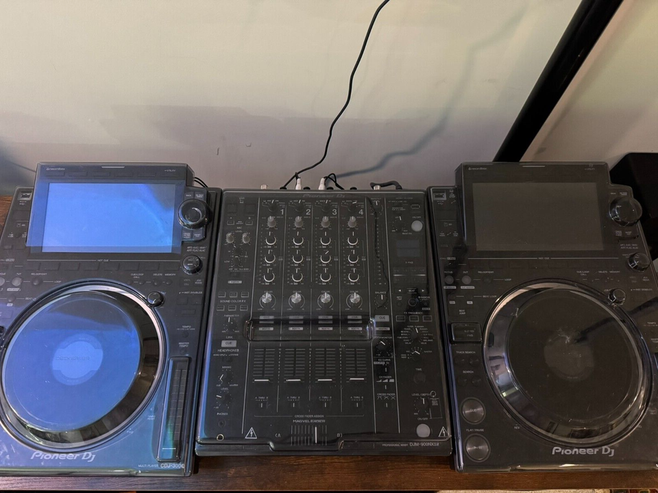 ULTIMATE DJ SETUP- PIONEER CDJ 3000 PAIR + DJM900 NSX2 MIXER + RMX 500 ...