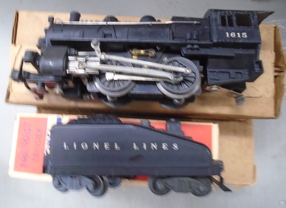Lionel Post War O Scale 1615LT Steam Switcher & Tender in Box & Master ...