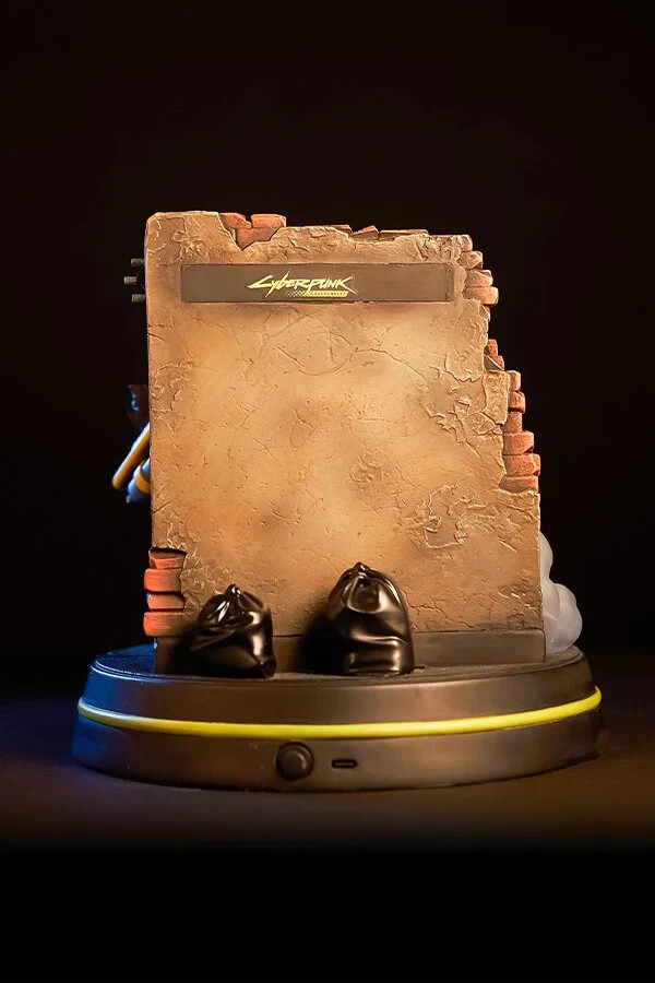 Cyberpunk Edgerunners Lucy David Runaway Stretcher Diorama LED Statue ...