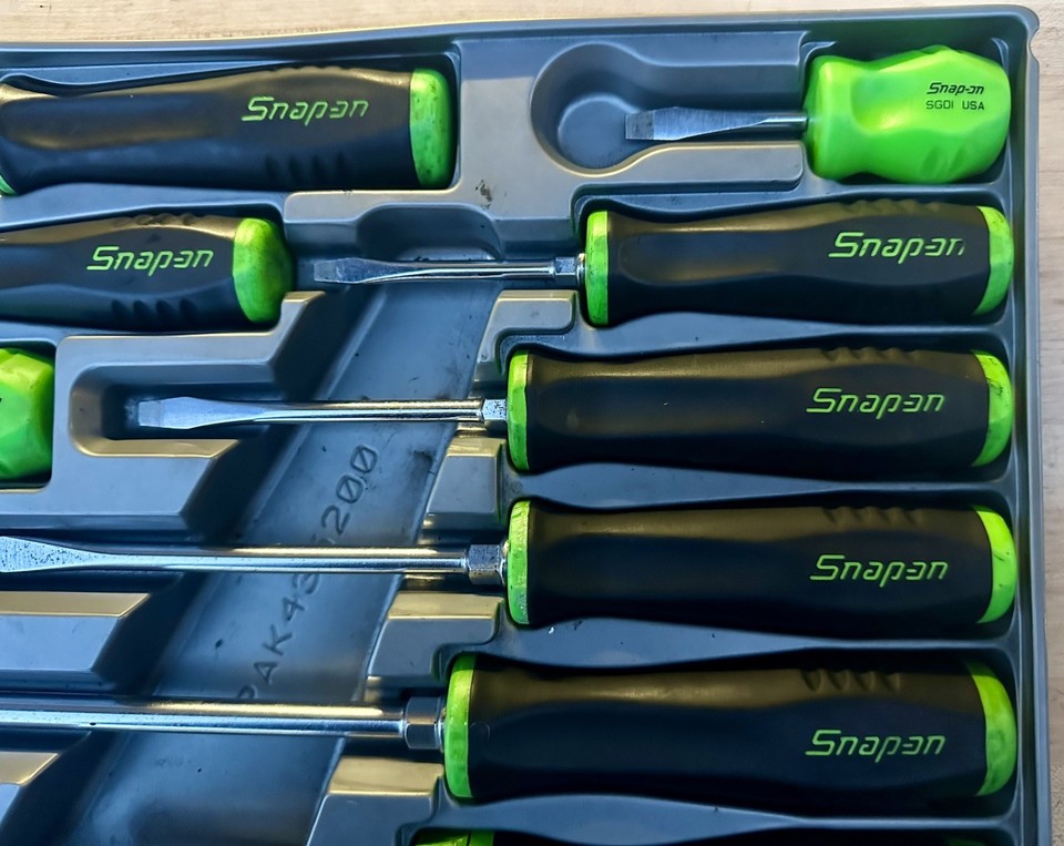 **Snap-on Tools 9 Piece Green Soft Grip Hard Handle Screwdriver ...