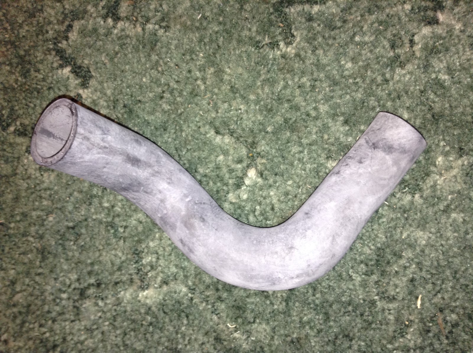 K200874 - A New Lower Radiator Hose For A Case 1190, 1194 Tractors. | eBay