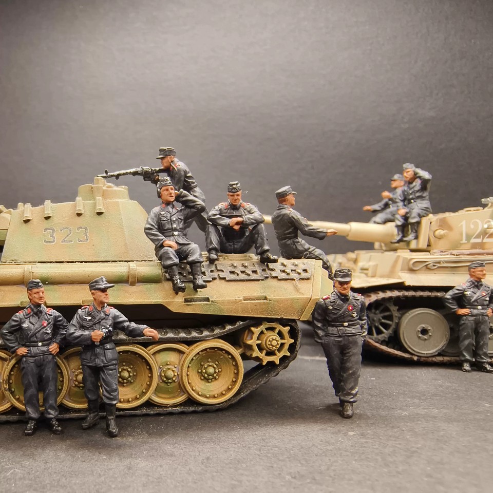 1/72 War II soldier model German tank crew handpainted model 11man HB03 ...