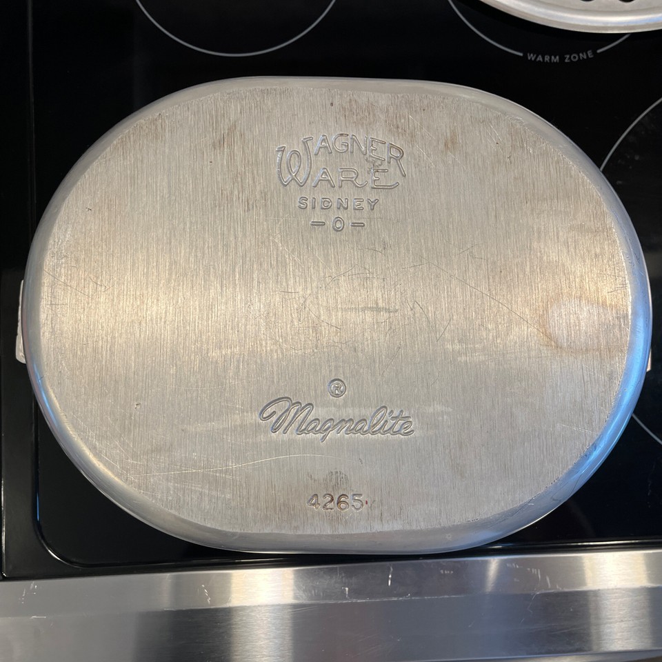 Wagner Ware Magnalite Vintage 4265 8 Quart Roaster with lid and trivet ...