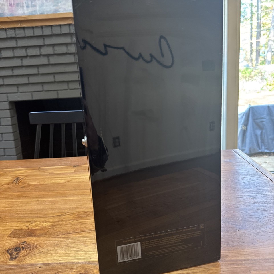 Collectible Jack Daniel’s Sinatra Century: Bottle, Book, Hang tag, Case ...