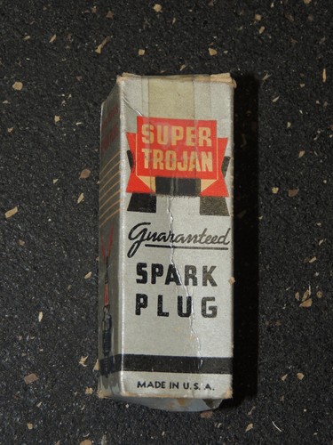Vintage Spark Plug Super Trojan 10C in Box | eBay