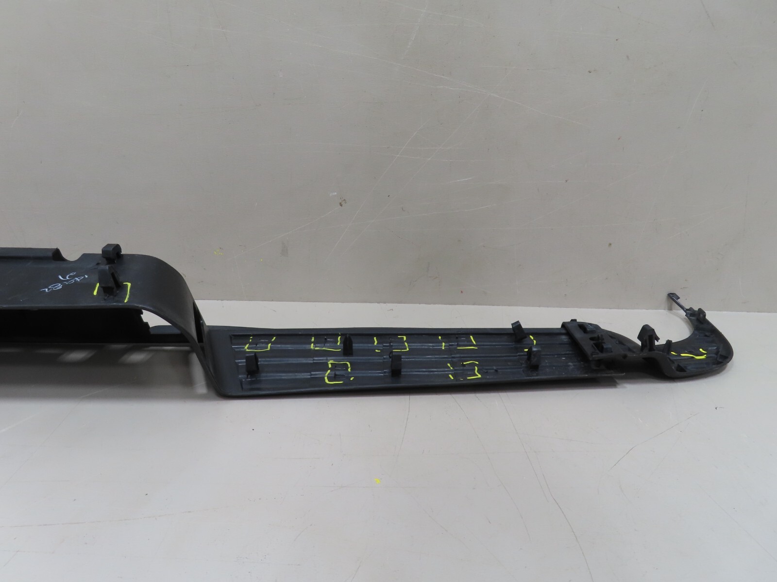 2019-2021 DODGE RAM 2500 3500 REAR BUMPER STEP PLATE PAD COVER OEM ...