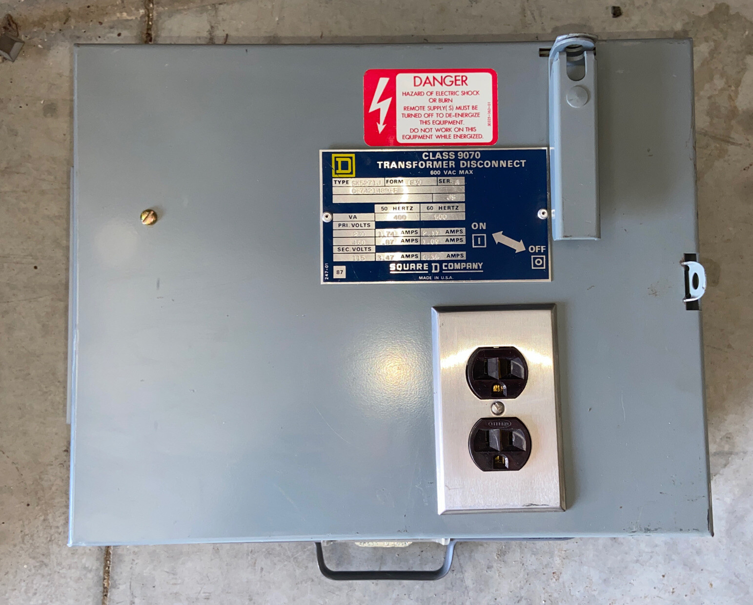 Square D SK5271J F30 Class 9070 Transformer Disconnect enclosure ...