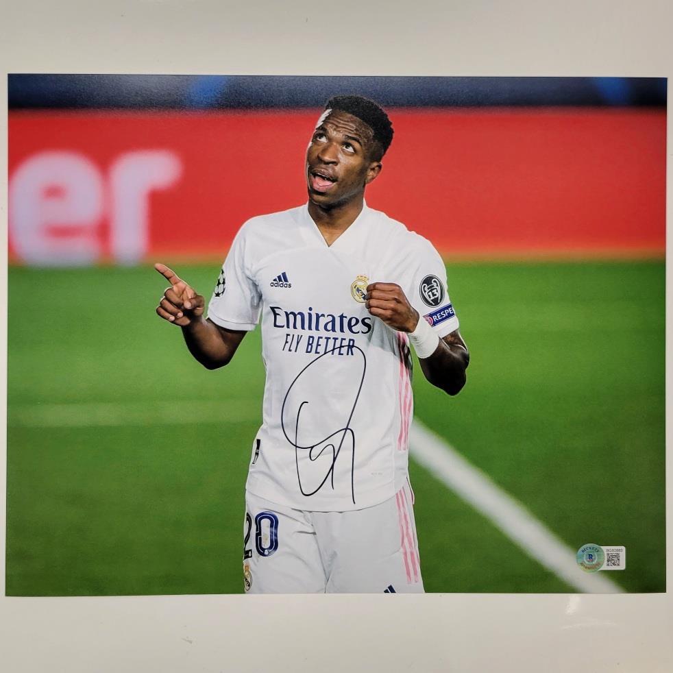 Real Madrid CF 100% Authentic Signed Memorabilia