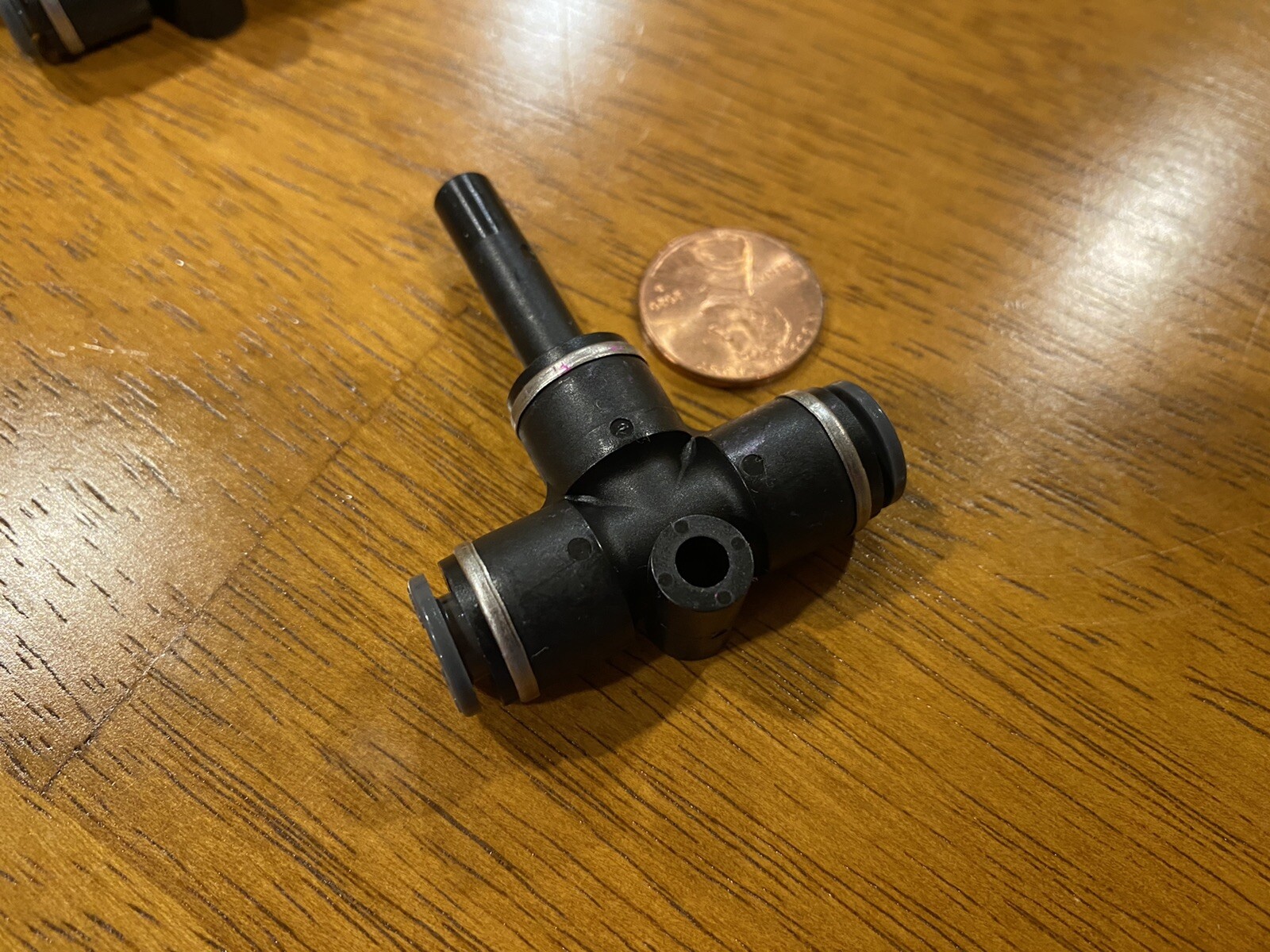 Plug-in Tee 1/4″ Stem x 1/4″ PTC Tube DOT SMC # KV2T07-99 Air Ride ...