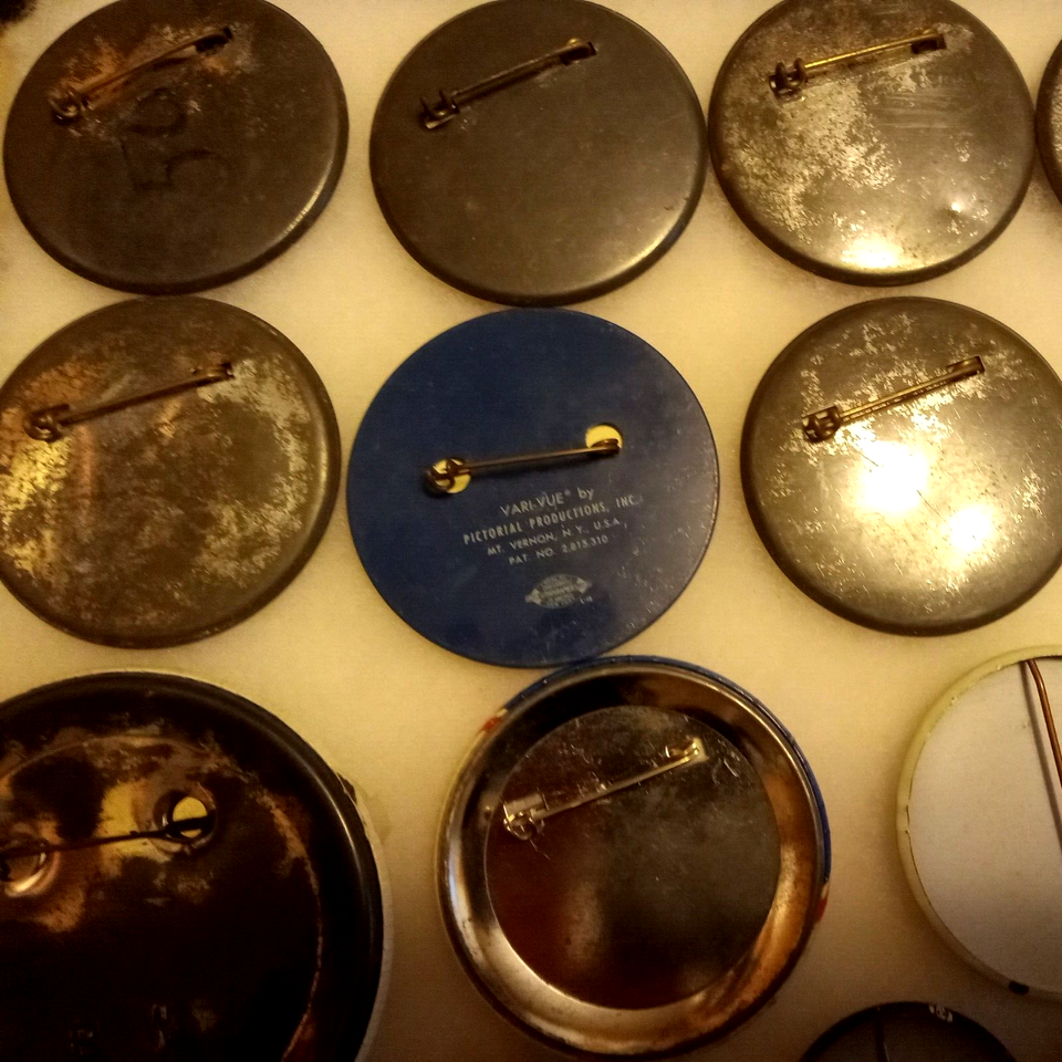 Lot #4 of 12 Lenticular 32 pieces total Presidential Campaign Pin Back ...