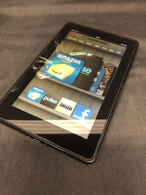 Amazon Kindle Fire 1st Gen D01400 8GB 7" WI-FI - Black | eBay