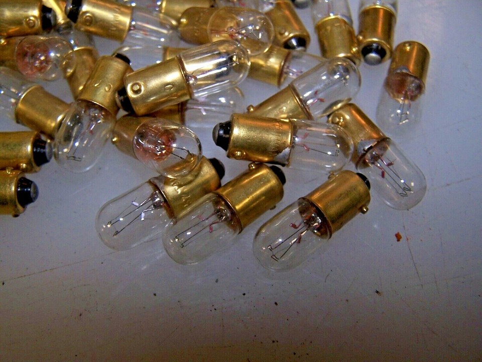 ️54) NEW #757 MINIATURE LIGHT BULB, 24V, MADE UP OF PART BOXES LOT OF ...