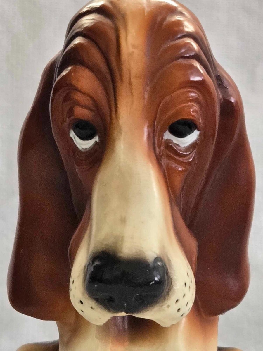 Basset Hound Tricolore Breyer Horse Animal #326 Jolly Cholly Basset