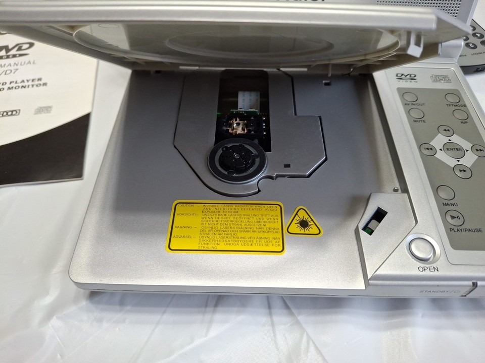 Haier Portable DVD Player 7 in LCD TFT Screen PDVD770 w Accessories ...