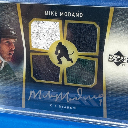 MIKE MODANO 2007 UD Black Quad Jersey Autograph Game Used Auto Stars ...